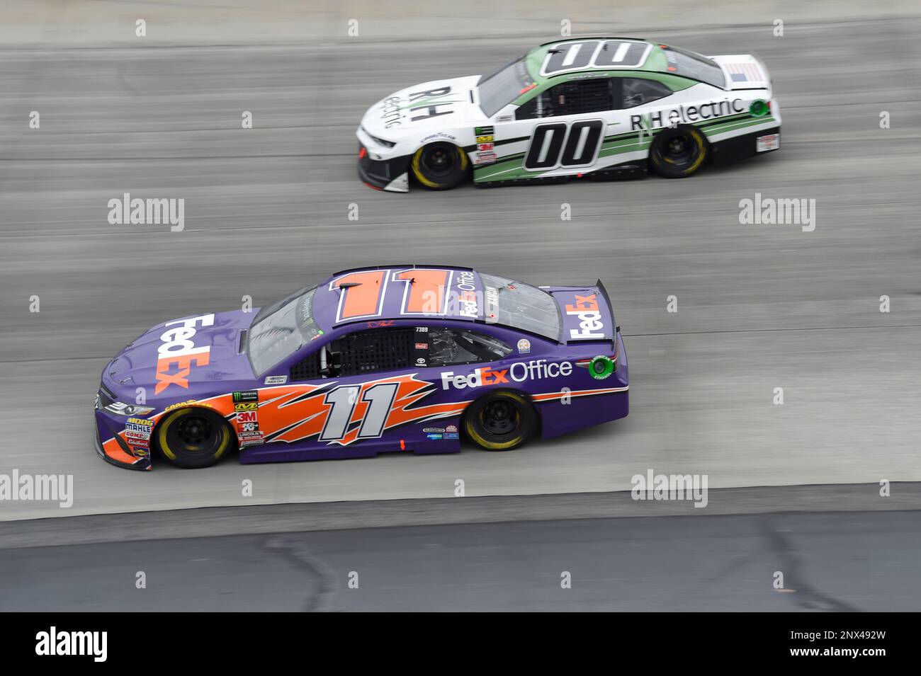 #11: Denny Hamlin, Joe Gibbs Racing, Toyota Camry FedEx Office races ...