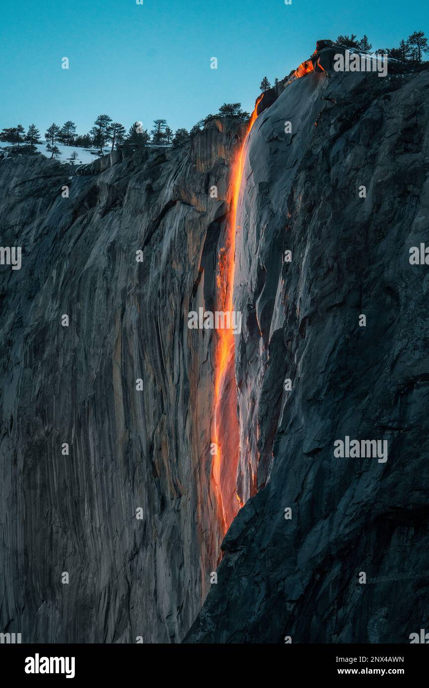 Horsetail fall fire hi-res stock photography and images - Alamy