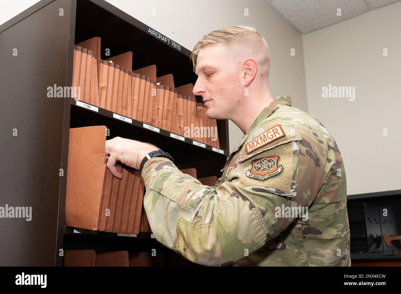 Tech. Sgt. Ethan Reterstoff, 436th Maintenance Group noncommissioned ...