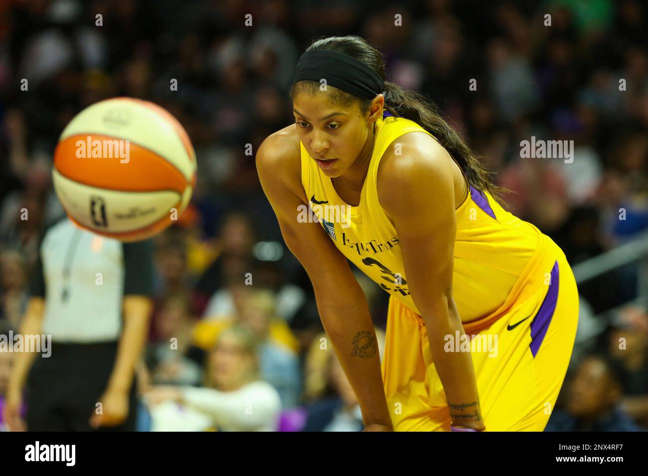 LOS ANGELES, CA - MAY 27: Los Angeles Sparks forward Candace Parker (3 ...