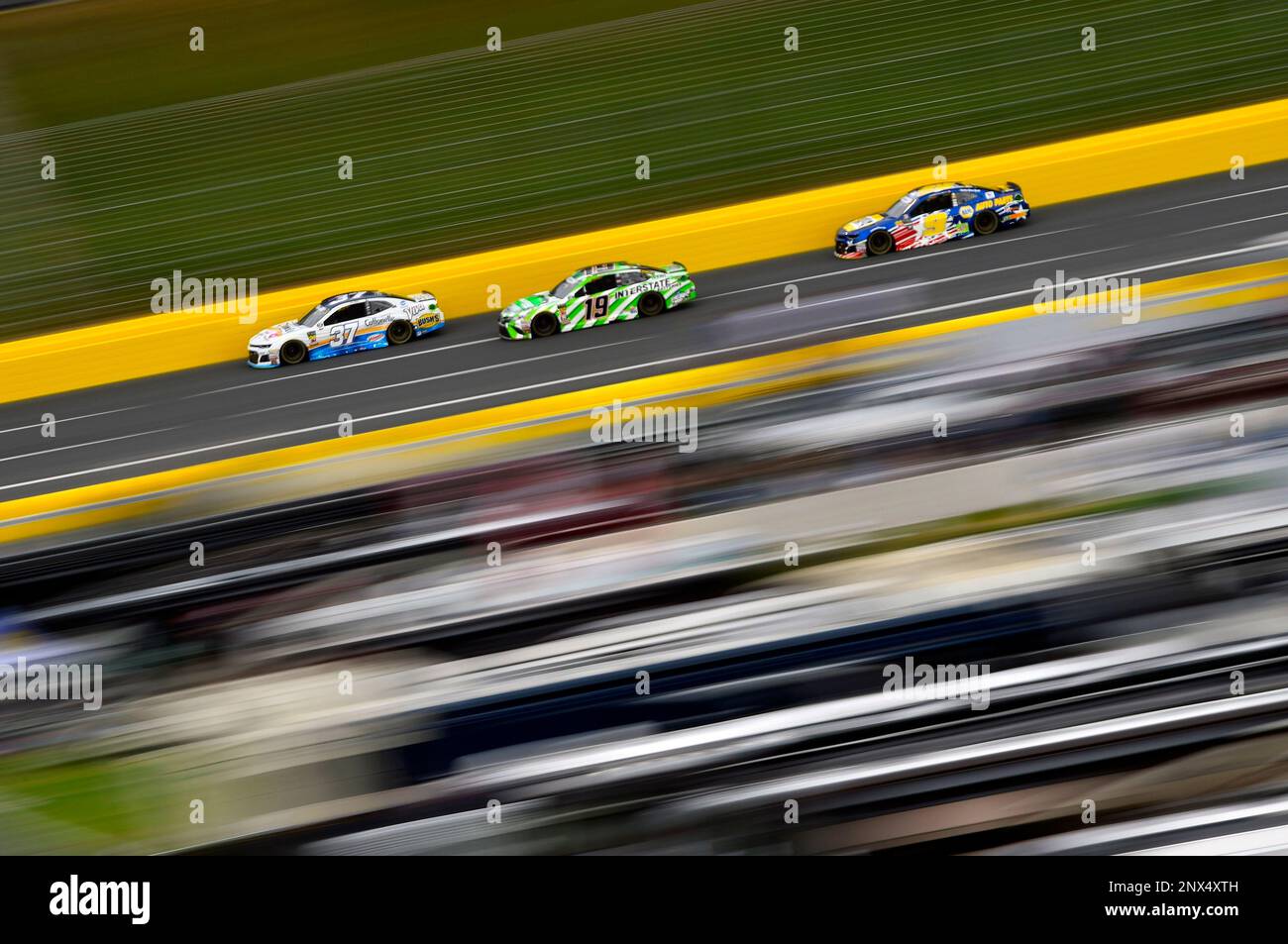 #37: Chris Buescher, JTG Daugherty Racing, Chevrolet Camaro Cottonelle ...