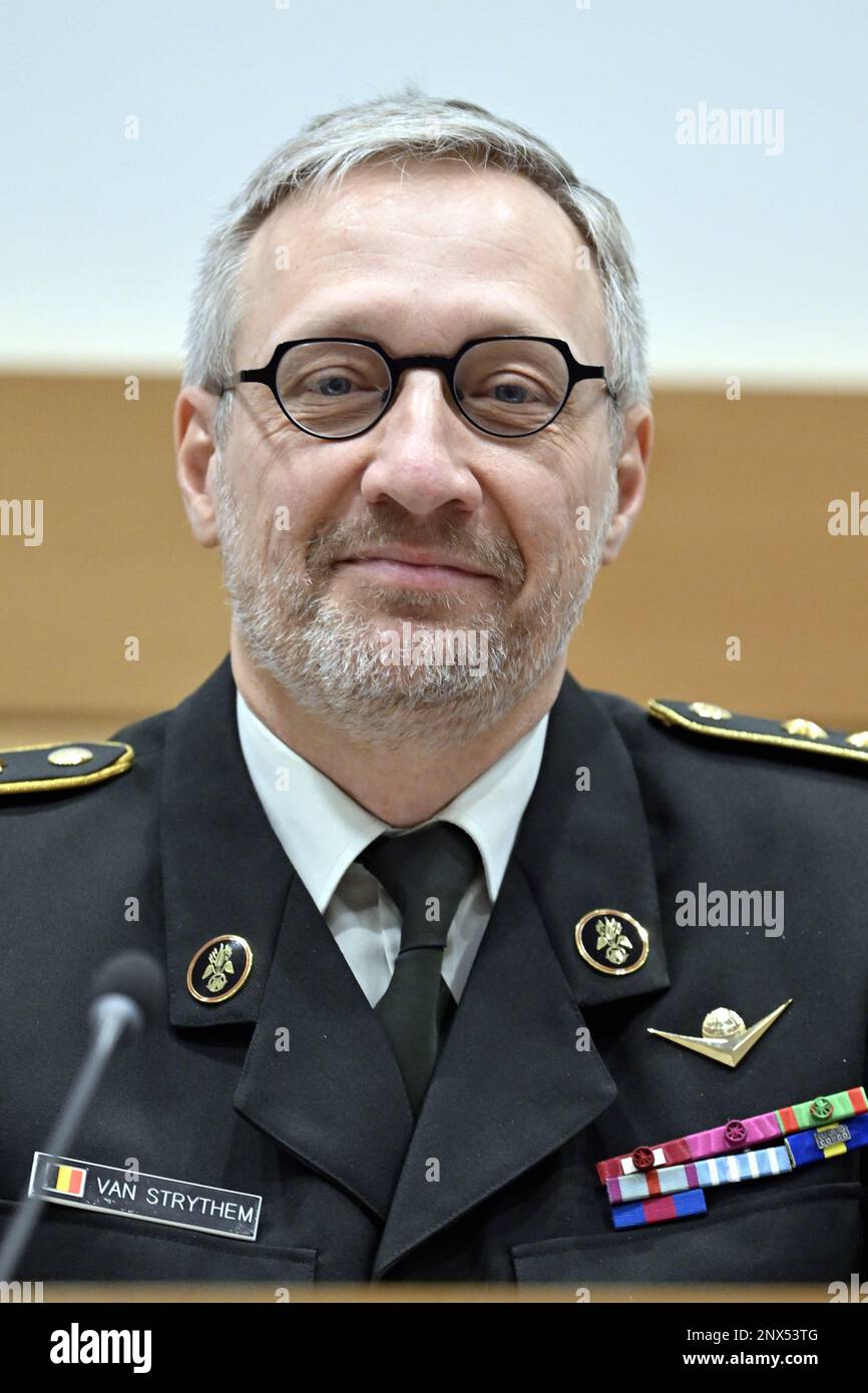 Commissie voor de landsverdediging hi-res stock photography and images - Alamy