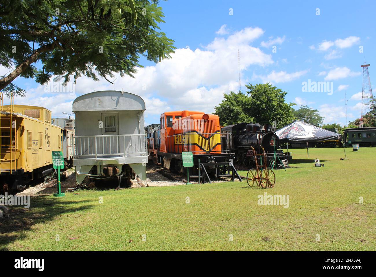 MERIDA, MEXICO - OCTOBER 5, 2016 Yucatan Railway Museum with train ...