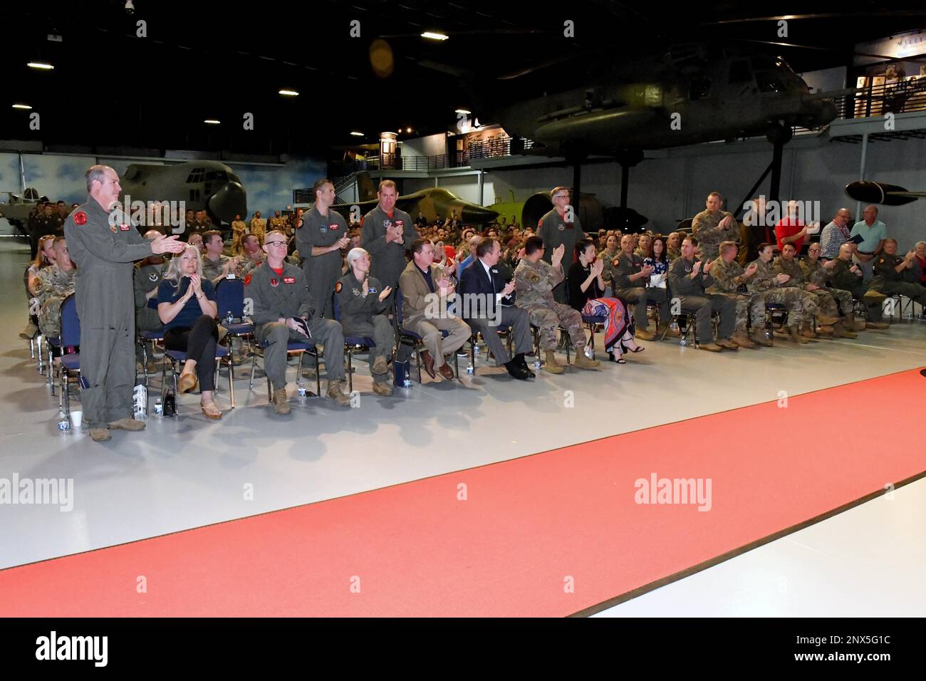 16th airborne command and control squadron hi-res stock photography and ...