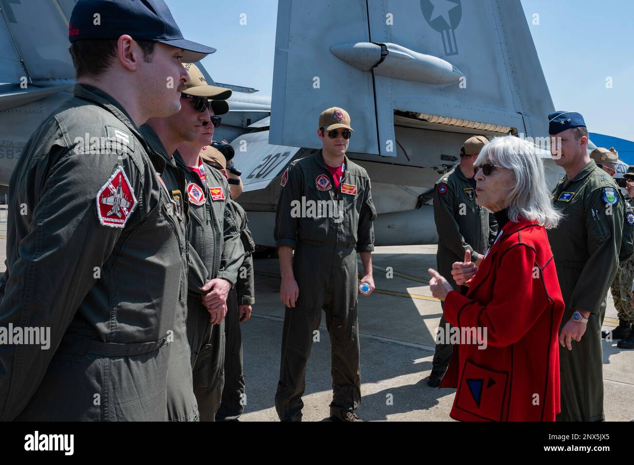 U.S. Embassy New Delhi Charge d’Affaires, a.i Ambassador A. Elizabeth ...