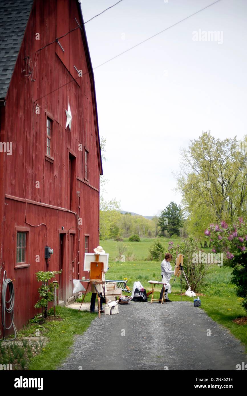 Jeannine Schoeffer, left, and Roberta Haas paint the pastoral landscape ...