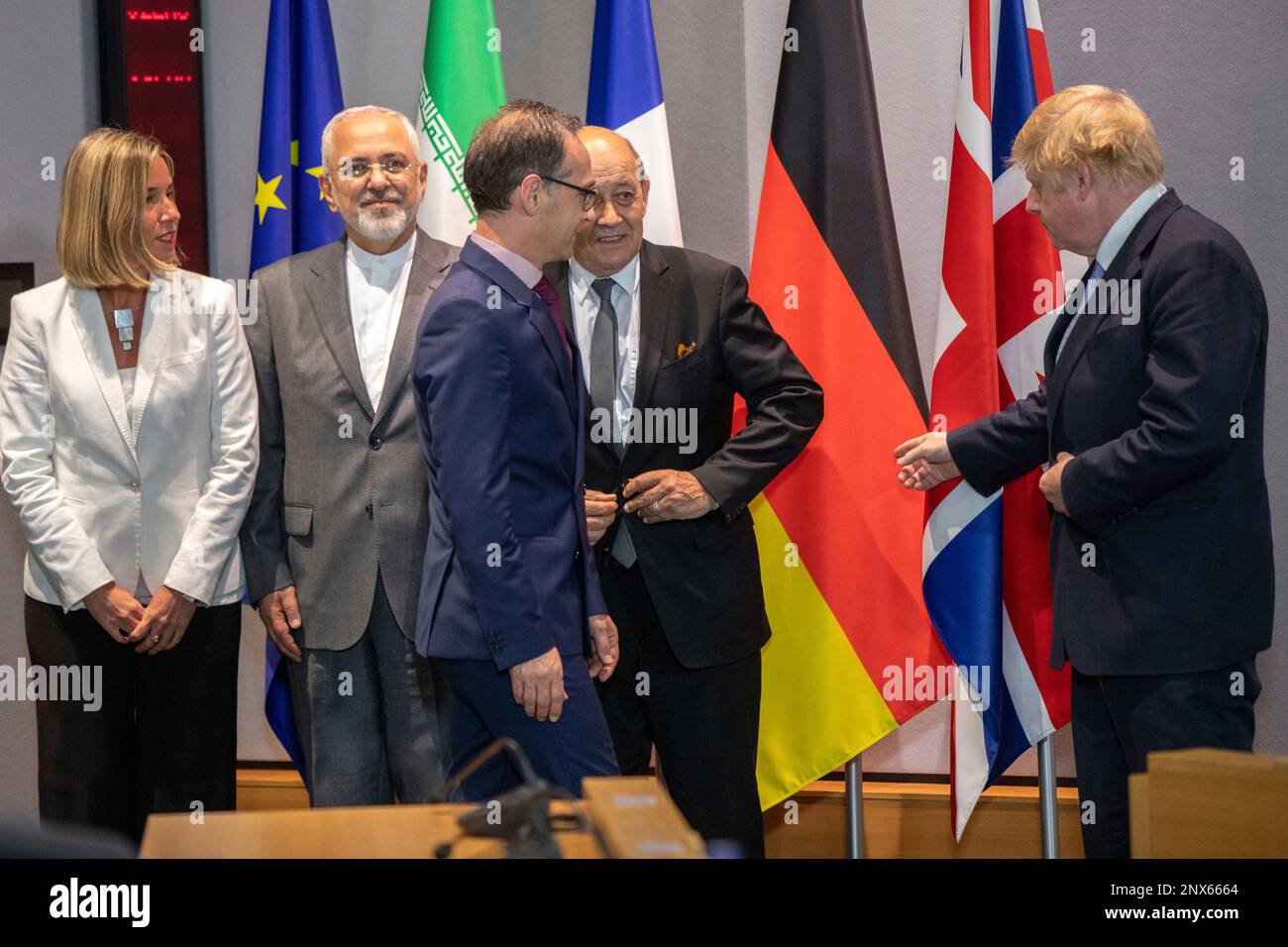 From left, European Union foreign policy chief Federica Mogherini ...