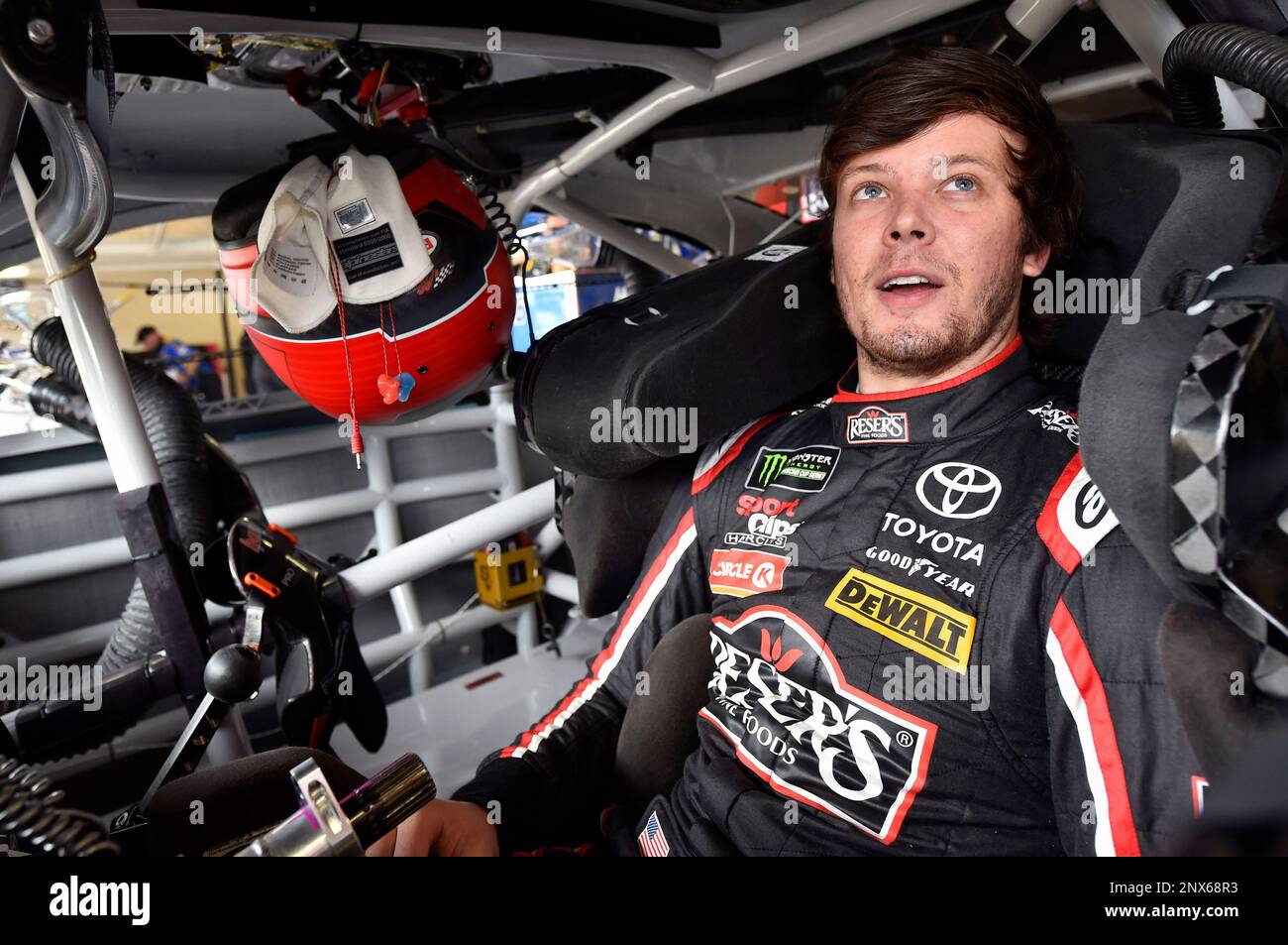 #20: Erik Jones, Joe Gibbs Racing, Toyota Camry Reser's during practice ...