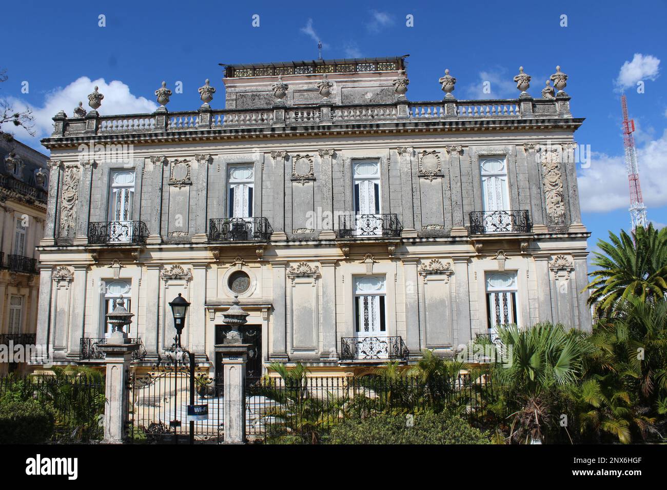 MERIDA, MEXICO - OCTOBER 21, 2016 old traditional buildings in the city ...