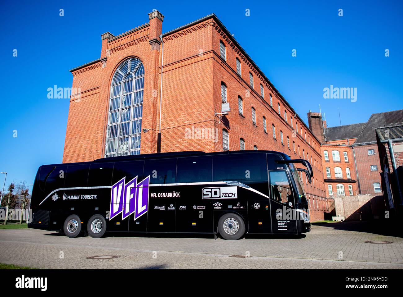 Vechta, Germany. 28th Feb, 2023. The VfL Osnabrück team bus stands in ...