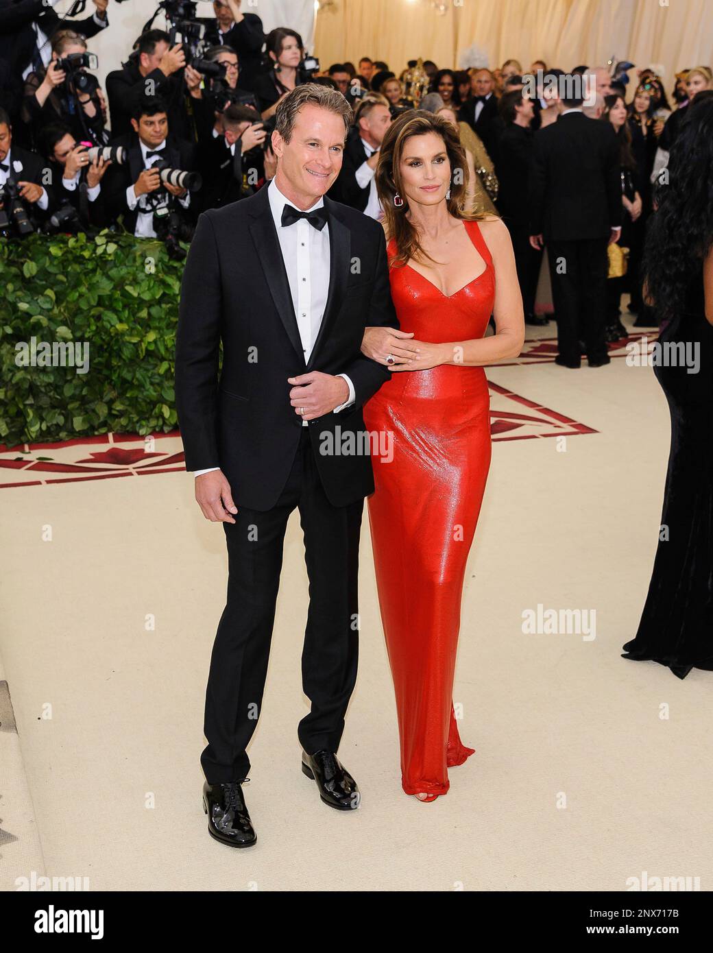 Photo by: ESBP/STAR MAX/IPx 2018 5/7/18 Rande Gerber and Cindy Crawford ...