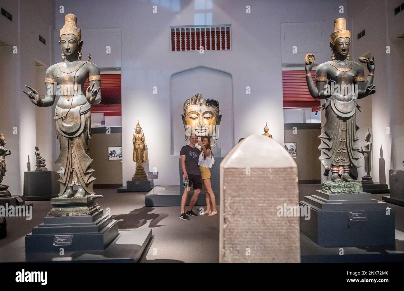 visitor, tourist, statue, sculpture,The National Museum,Exhibition Hall ...