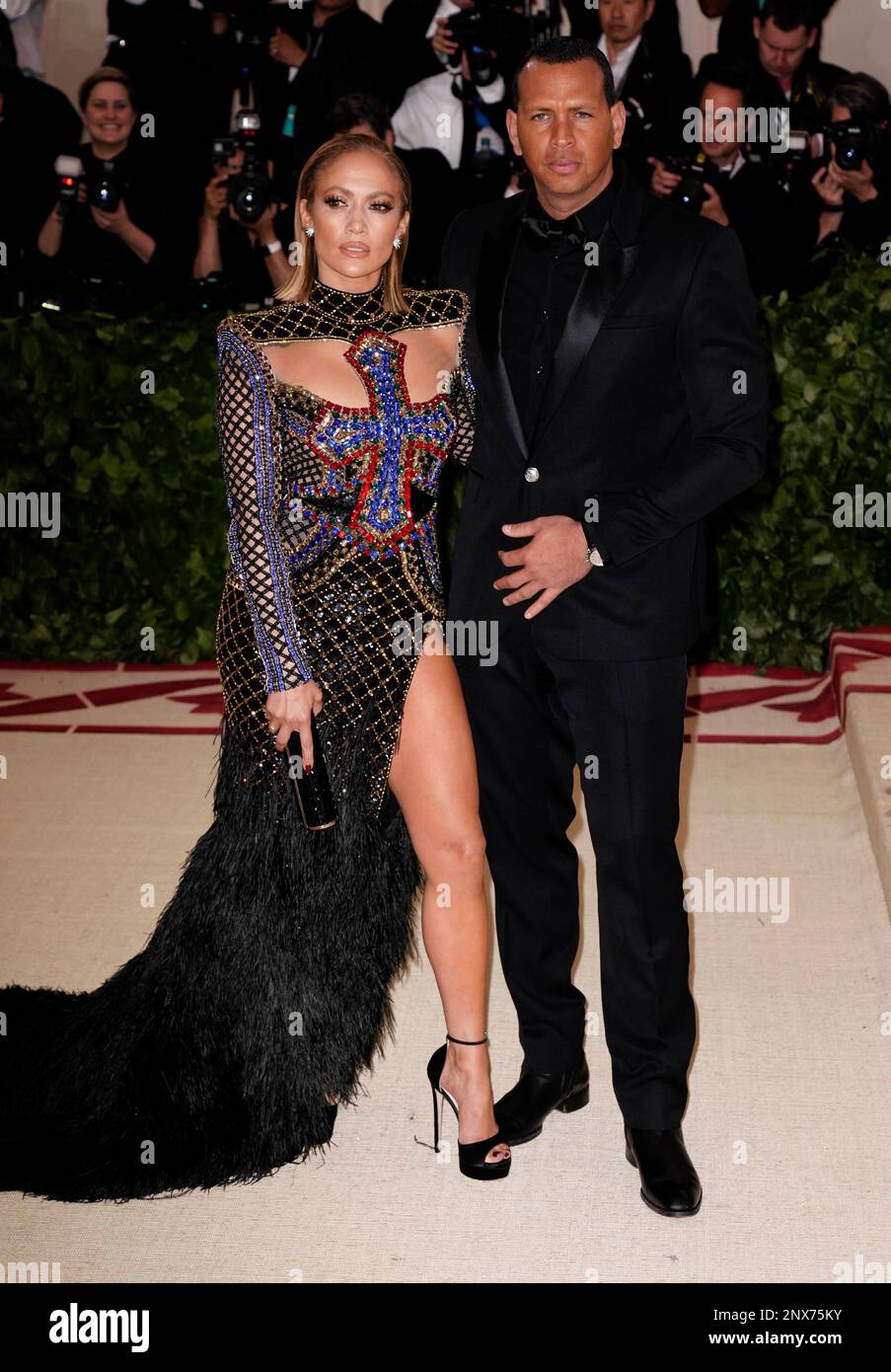 Photo by: XPX/STAR MAX/IPx 2018 5/7/18 Jennifer Lopez and Alex ...