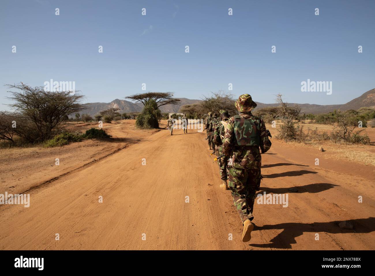 U.S. Soldiers from the 720th Ordnance Company (Explosives Ordnance ...