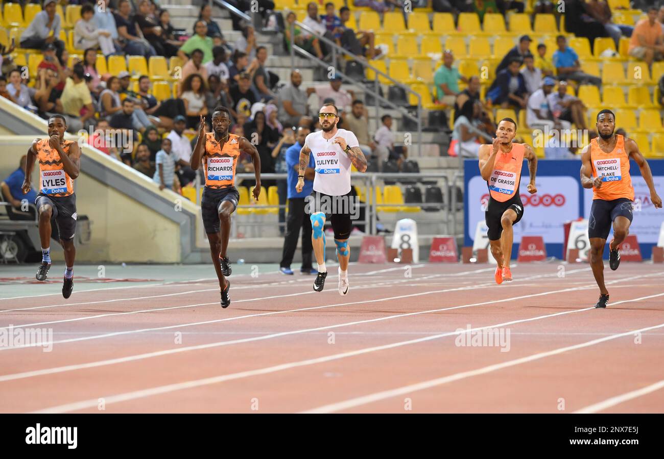 Noah Lyles (USA), left, wins the 200m in a meet record 19.83 in the ...