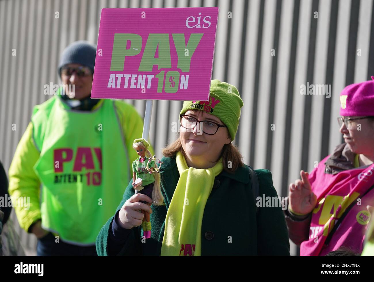 Teachers from the Educational Institute of Scotland (EIS) union take ...