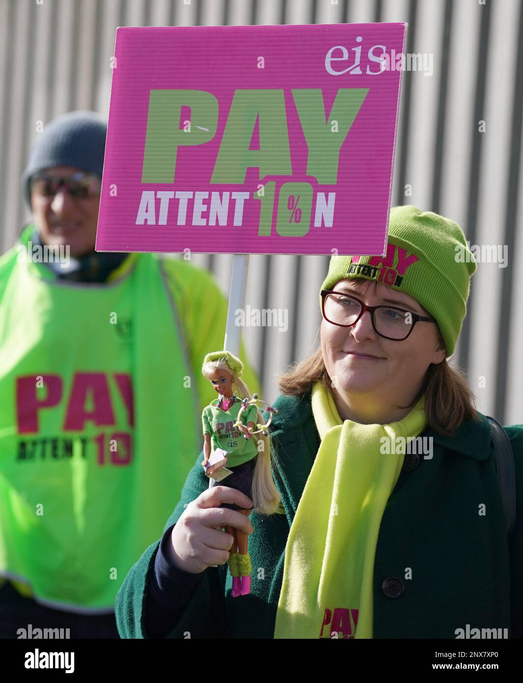 Teachers from the Educational Institute of Scotland (EIS) union take ...