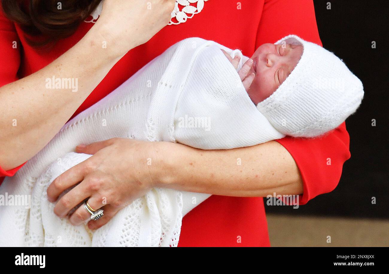 Kate, Duchess of Cambridge with their newborn baby son as they leave ...