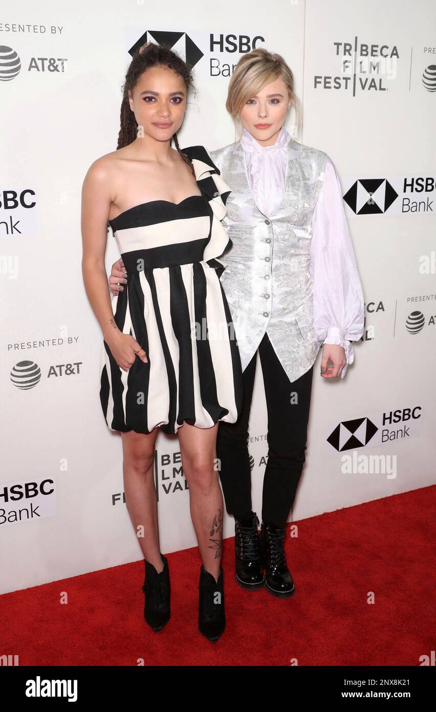 Photo by: John Nacion/STAR MAX/IPx 2018 4/22/18 Sasha Lane and Chloe ...