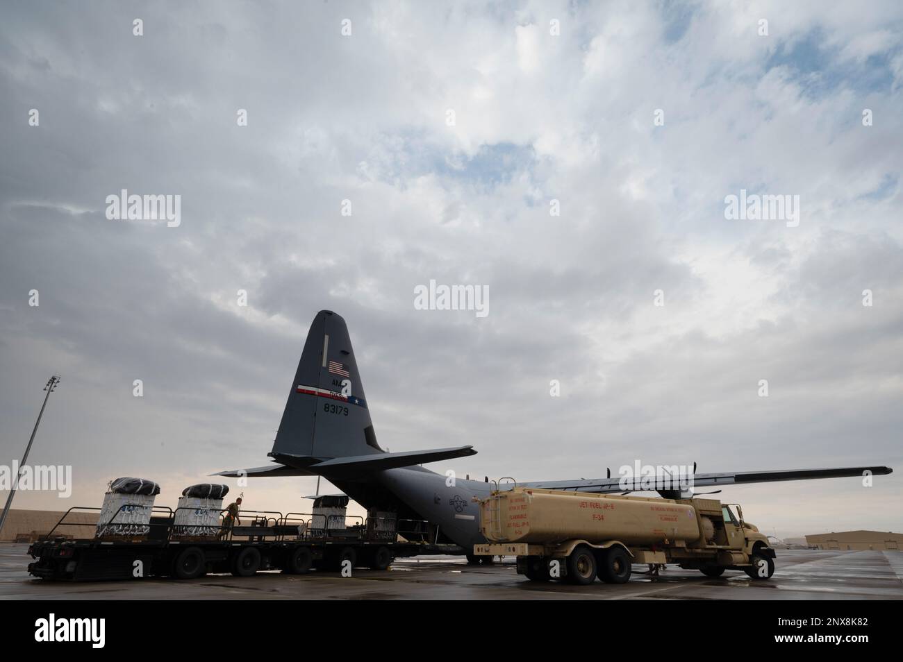 379th Expeditionary Logistics Readiness Squadron Airmen load pallets of ...