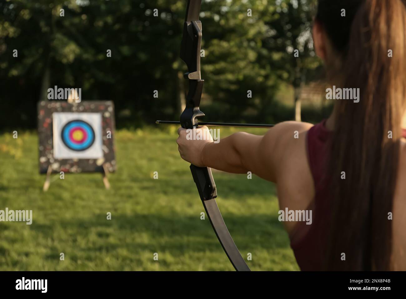 Closeup back view shoot female hi-res stock photography and images - Alamy