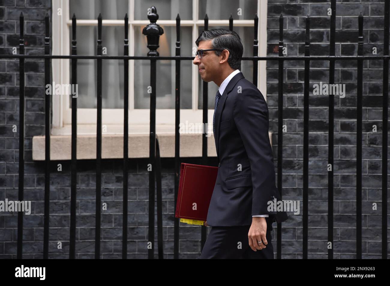 London, England, UK. 1st Mar, 2023. Prime Minister RISHI SUNAK leaves 10 Downing Street for ...