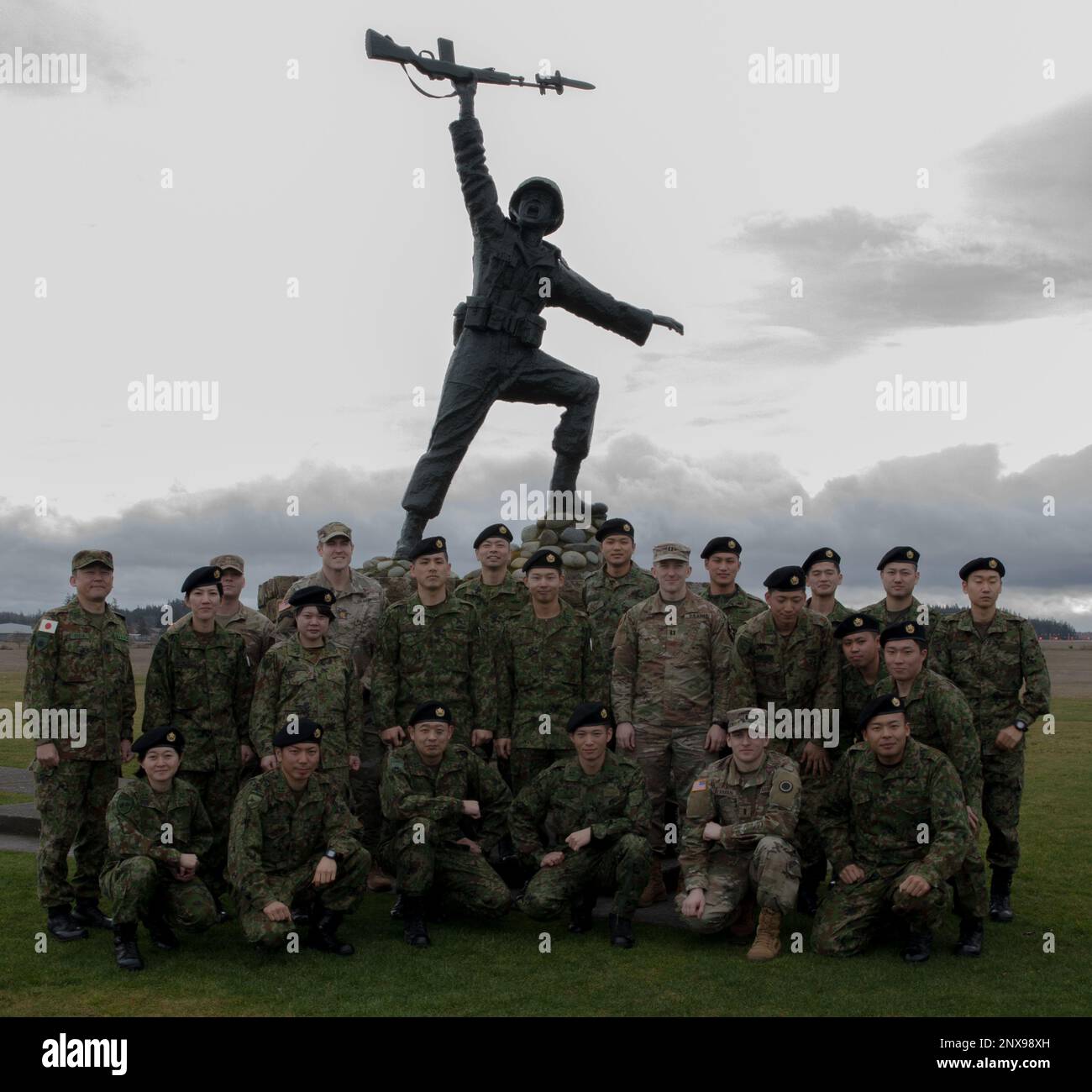 U.S. Soldiers assigned to the 5th Battalion, 20th Infantry Division ...