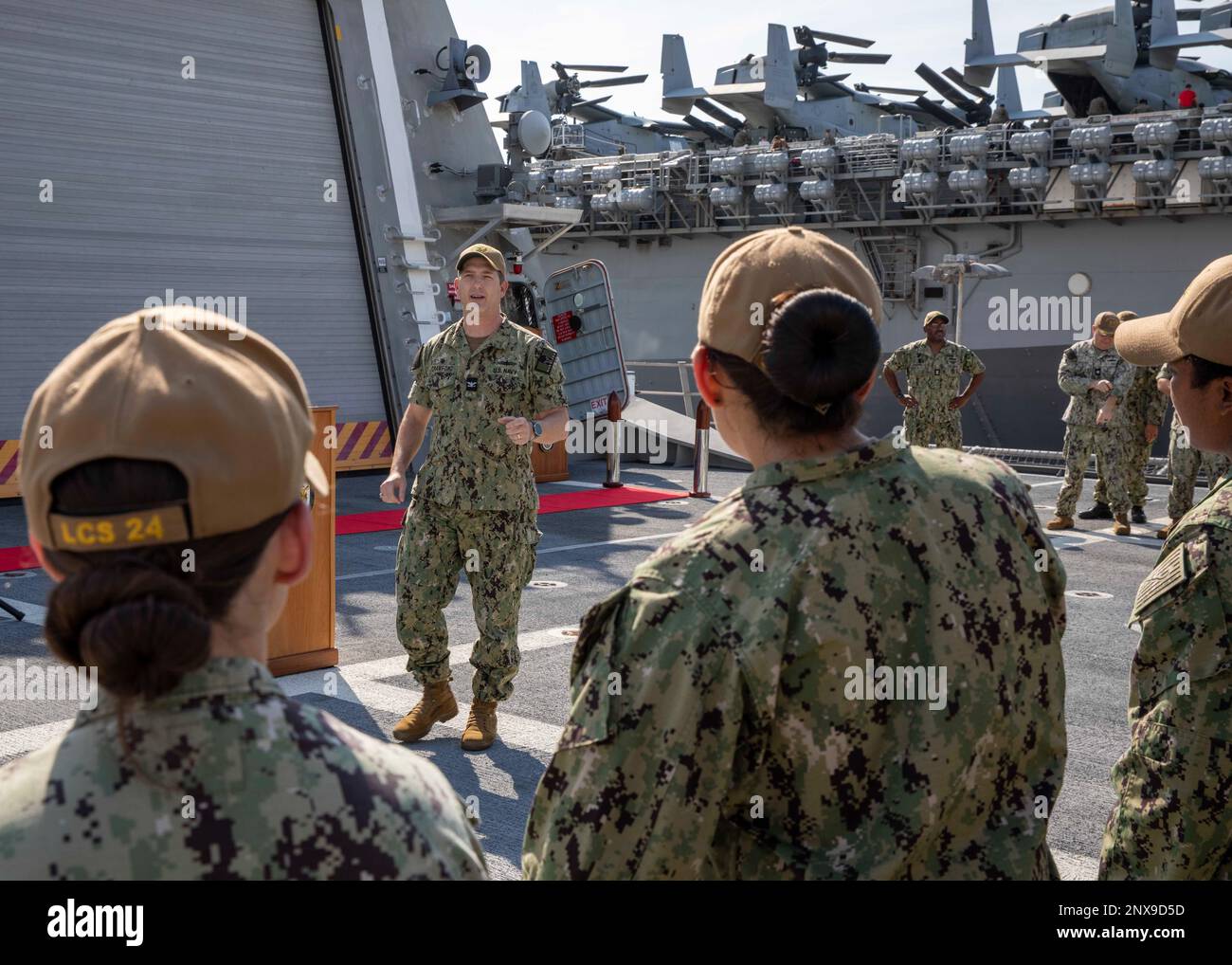 230112-N-HG846-1010 SINGAPORE (Jan. 13, 2023) Capt. Marc Crawford ...