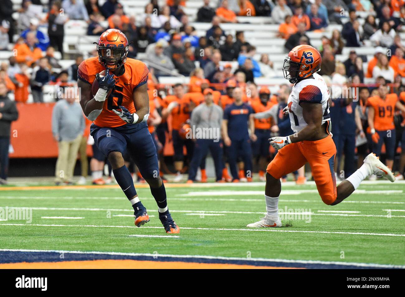 April 13, 2018: Syracuse Orange tight end Ravian Pierce (6) runs with ...