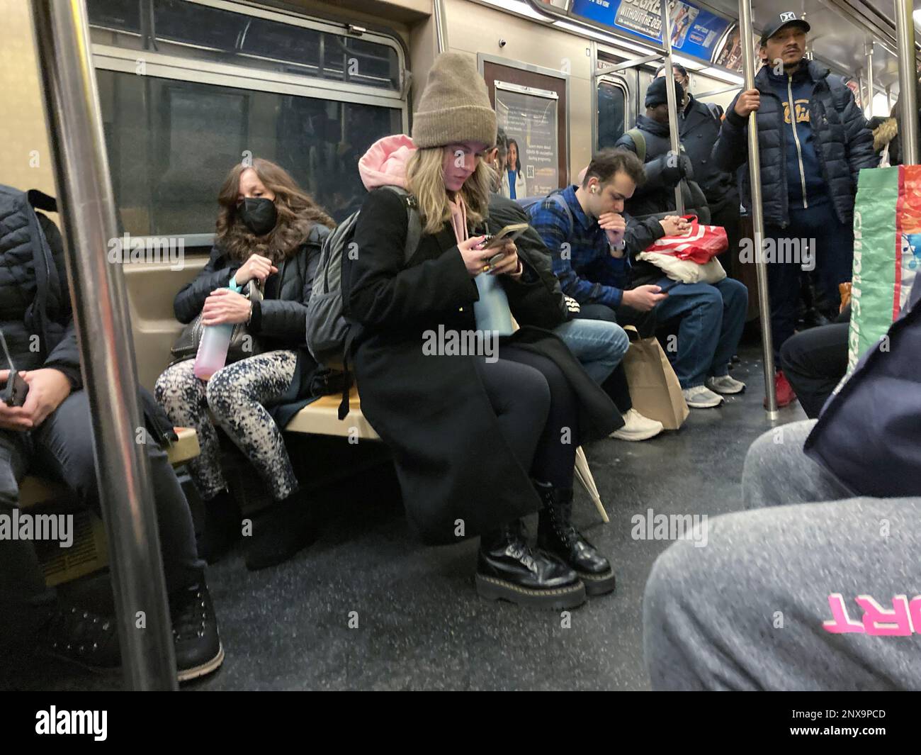 Subway new york city 2023 hi-res stock photography and images - Alamy