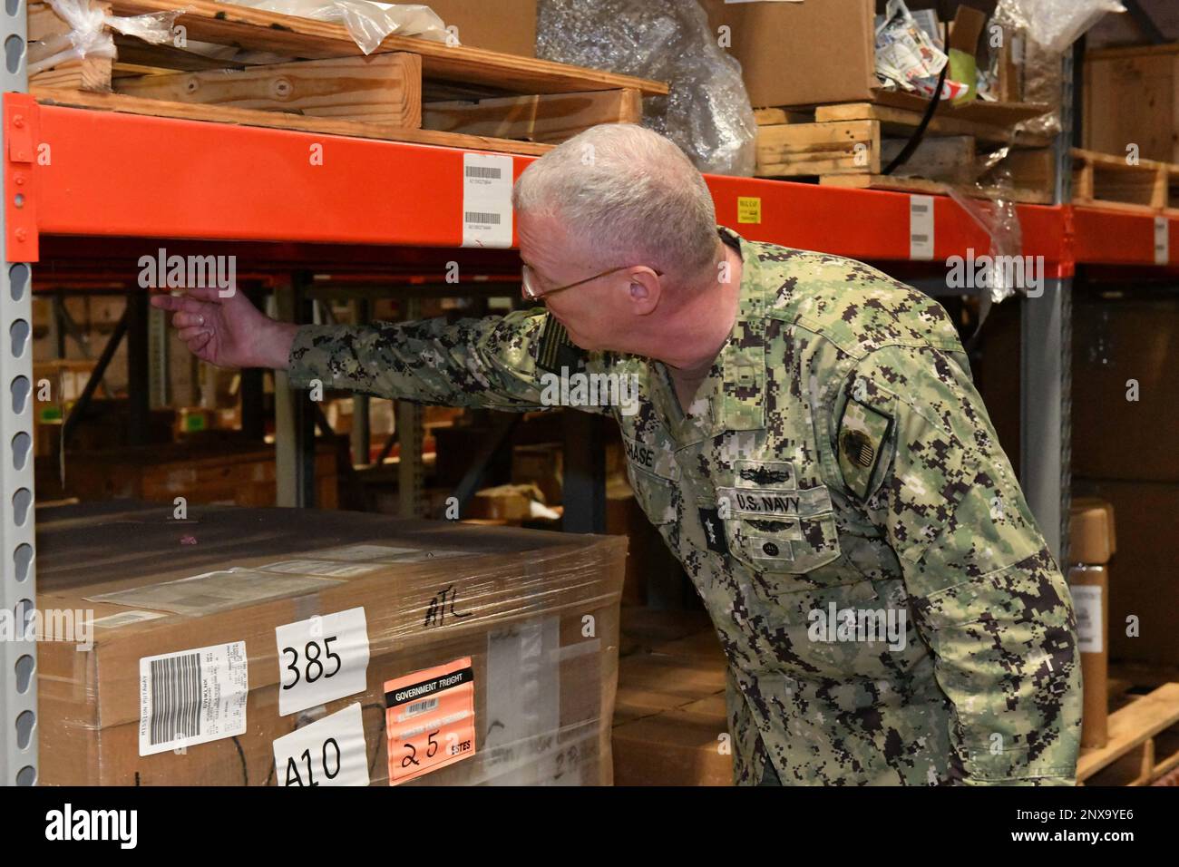 Dla distribution warner robins hi-res stock photography and images - Alamy