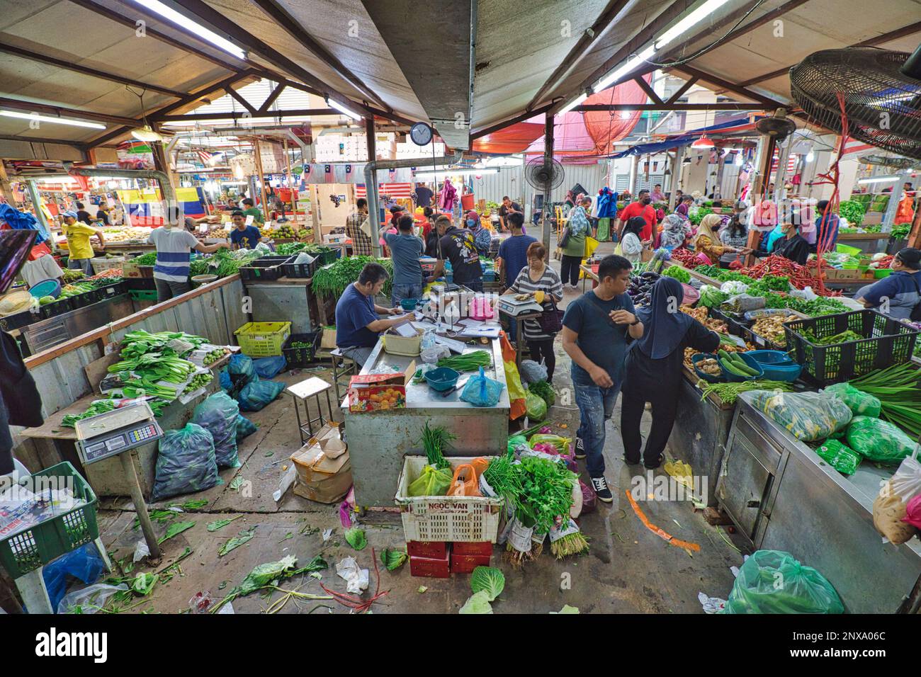 Kuala Lumpur, Malaysia - Jan 2023:Chow Kit Road Market in the Chow Kit ...
