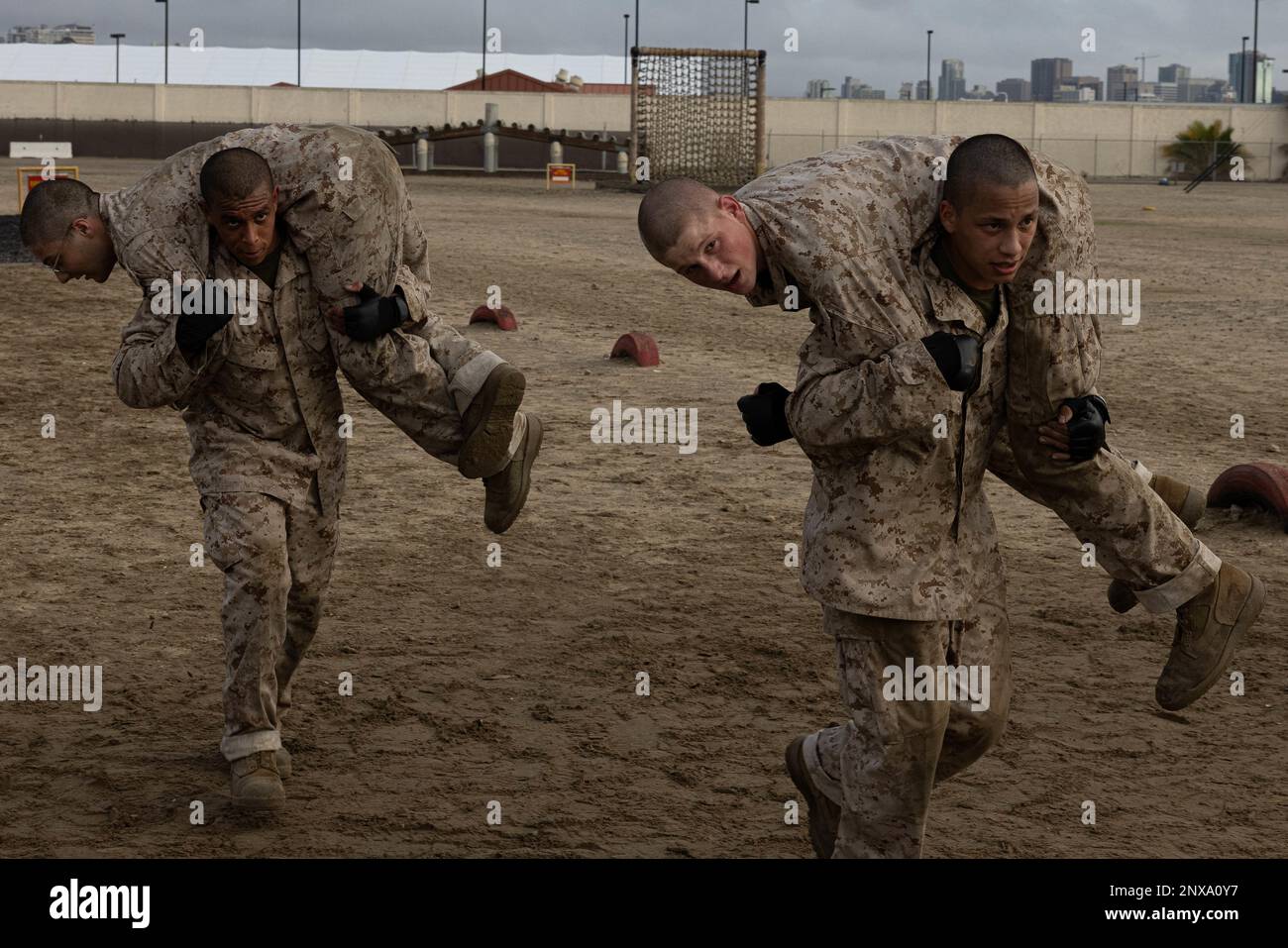 U.S. Marine Corps recruits with Mike Company, 3rd Recruit Training ...
