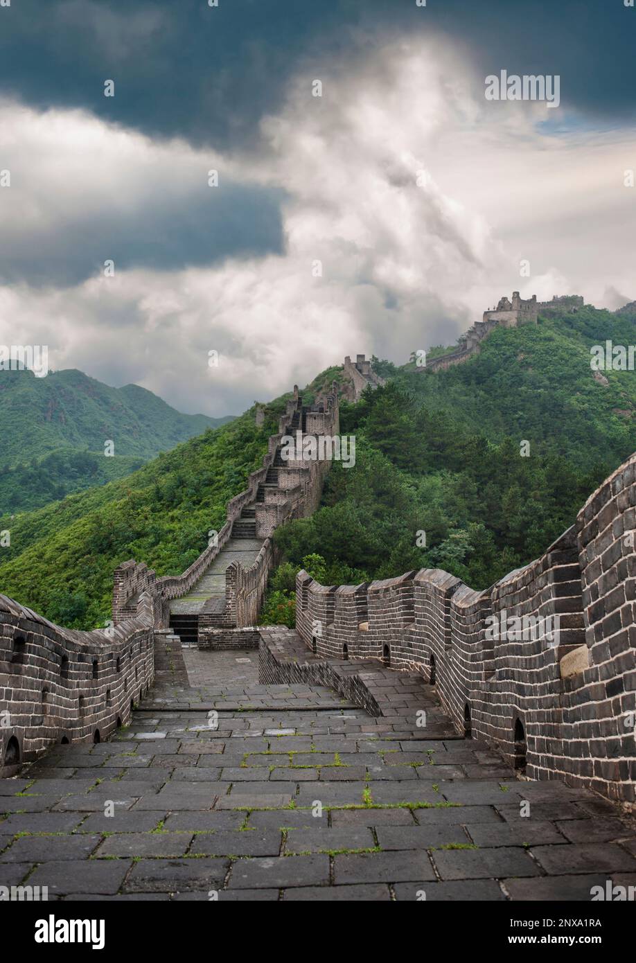 Ancient great wall jinshanling hi-res stock photography and images - Alamy