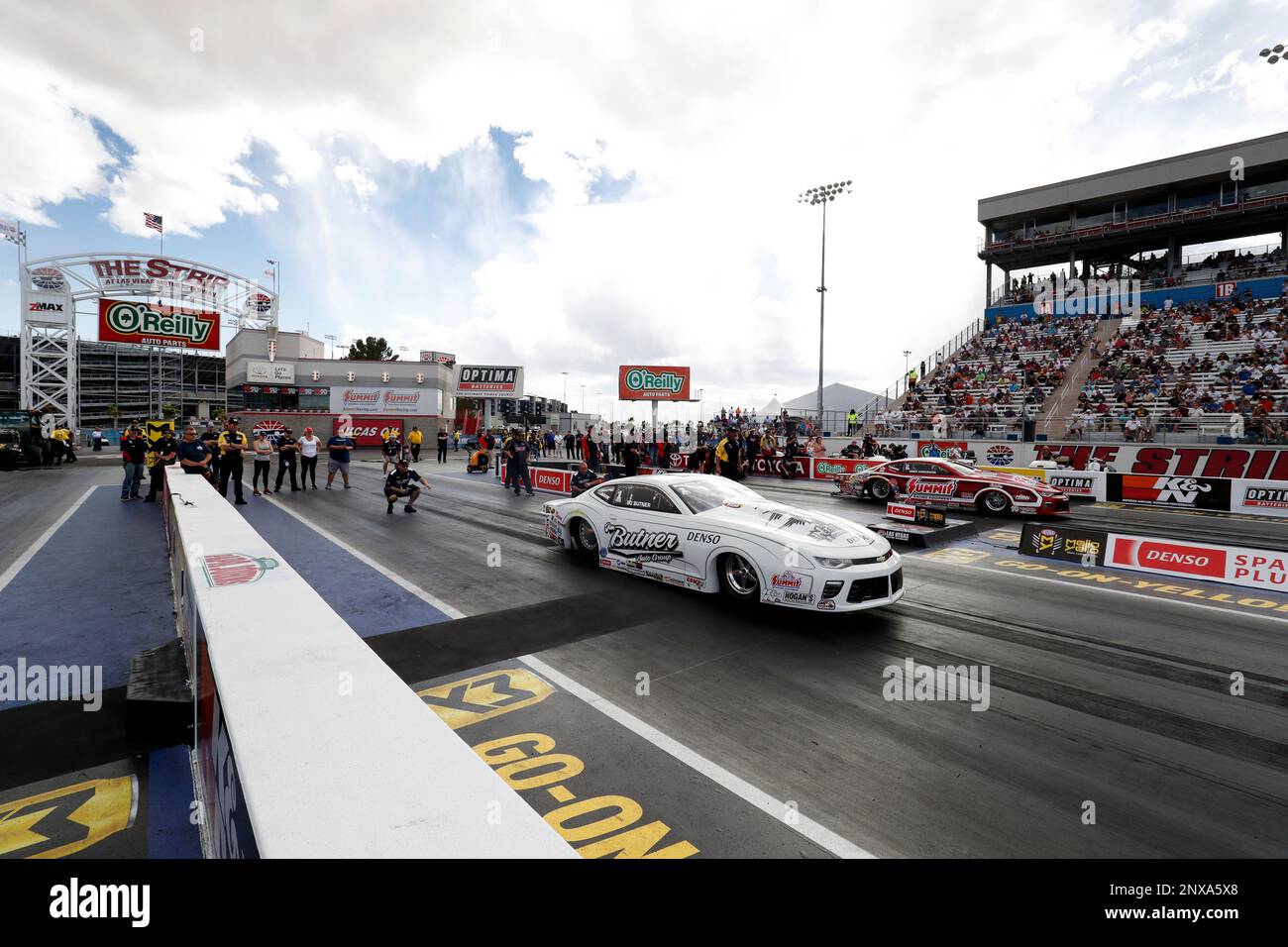 LAS VEGAS, NV - APRIL 07: Bo Butner III (1 PS, left) Bo Knows Racing ...