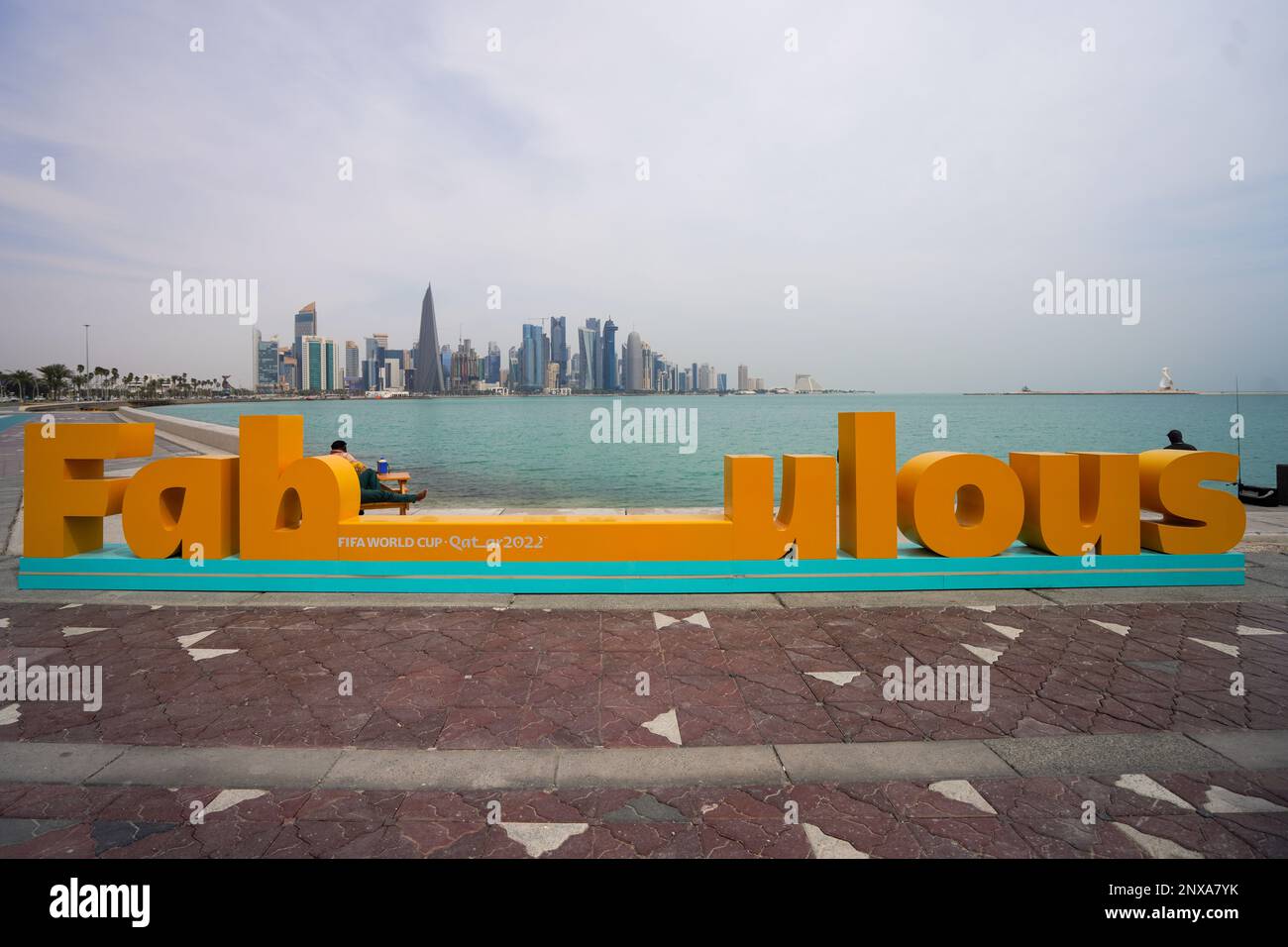 The skyline of Qatar's capital city of Doha Stock Photo - Alamy