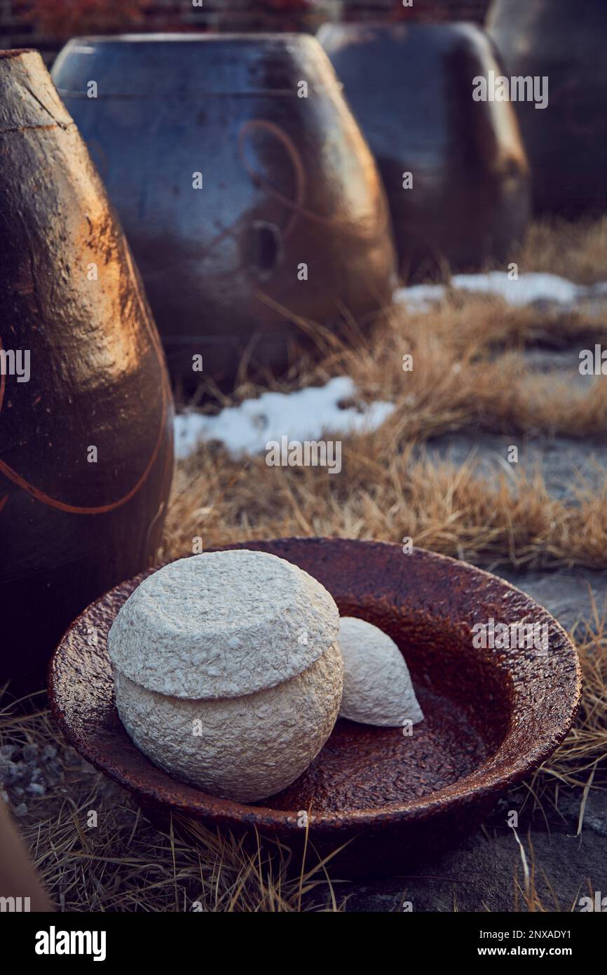 Hanji, traditional Korean paper, paper doll handmade from mulberry ...