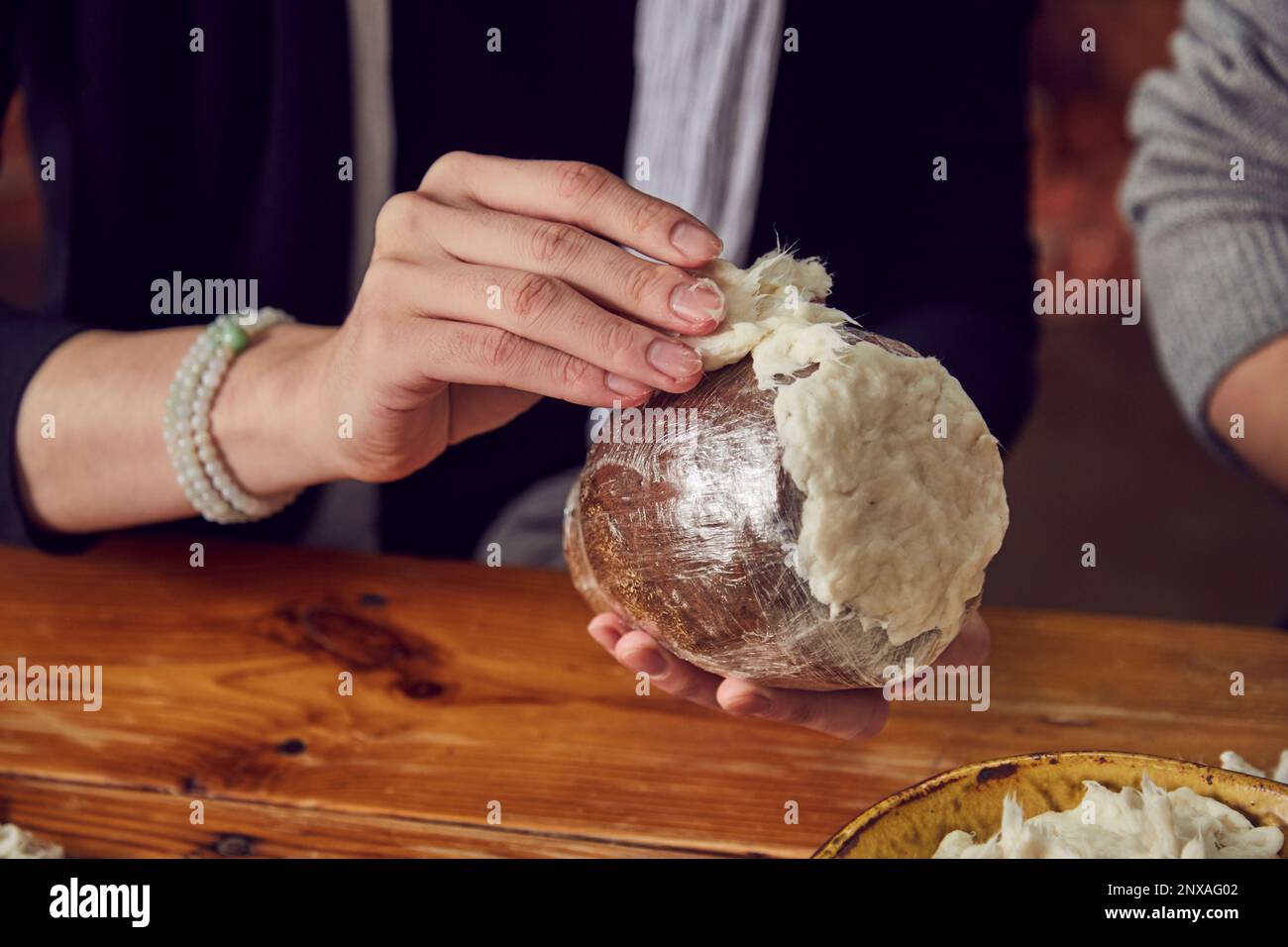 Hanji, traditional Korean paper, paper doll handmade from mulberry ...