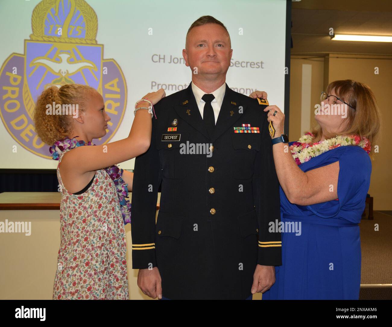 Jonathan e hi-res stock photography and images - Alamy