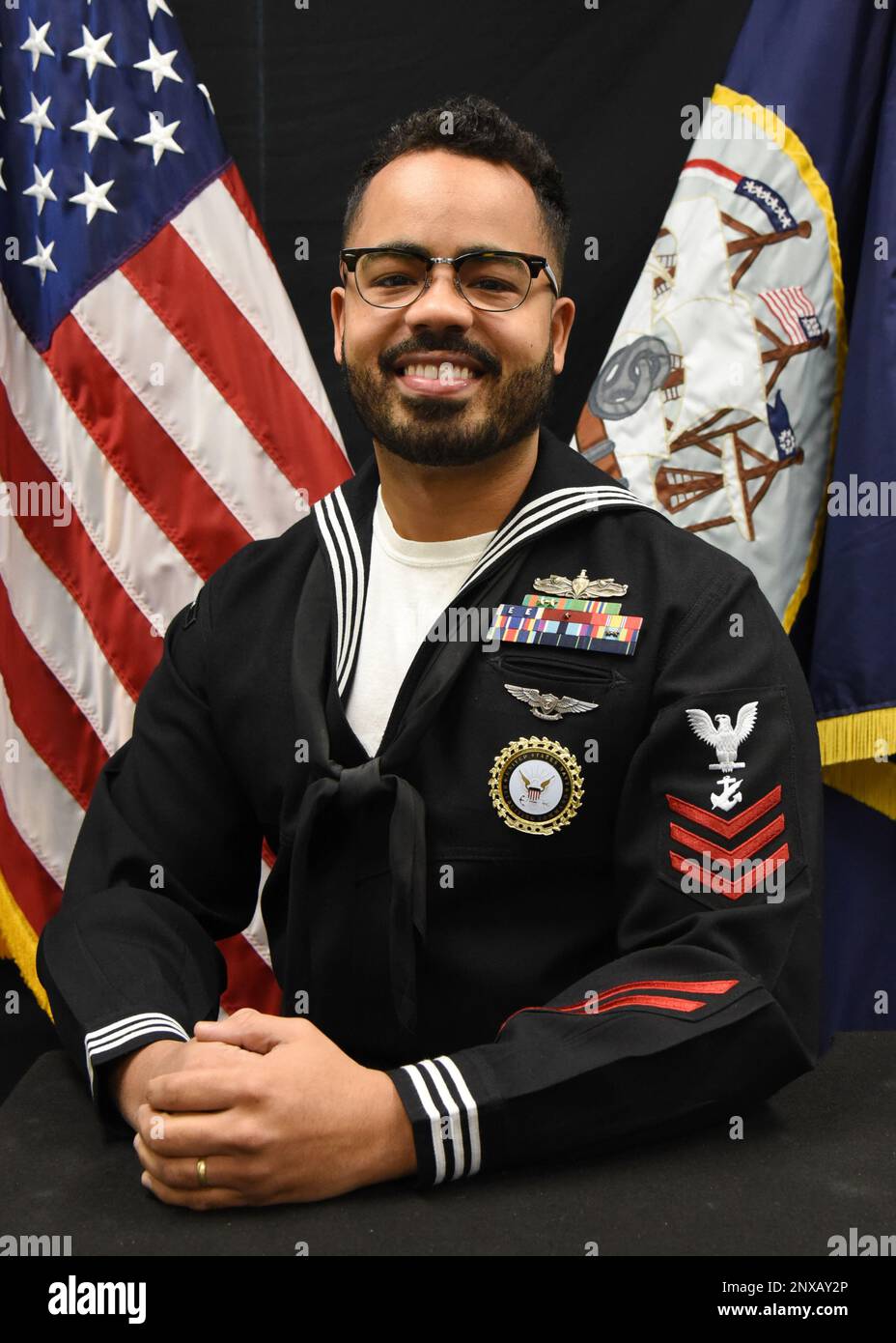 Navy counselor hi-res stock photography and images - Alamy