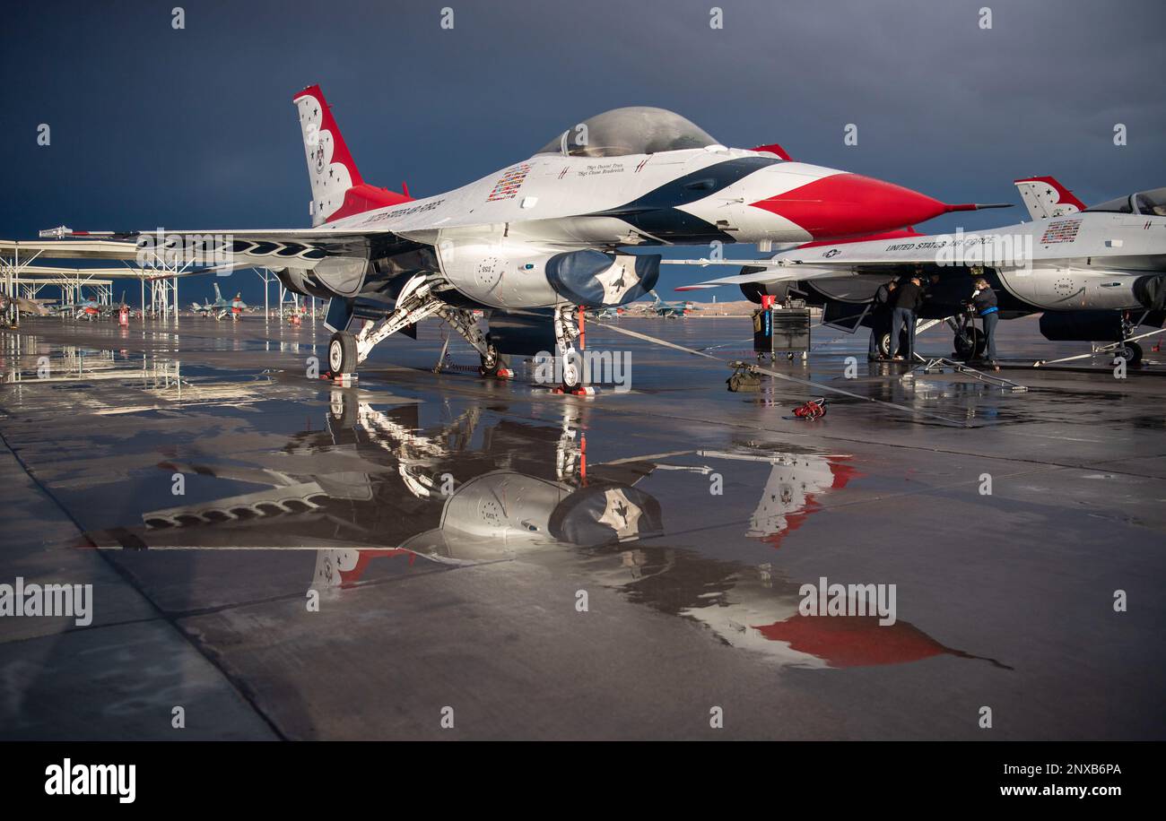 F-16 Fighting Falcon aircraft assigned to the United States Air Force ...
