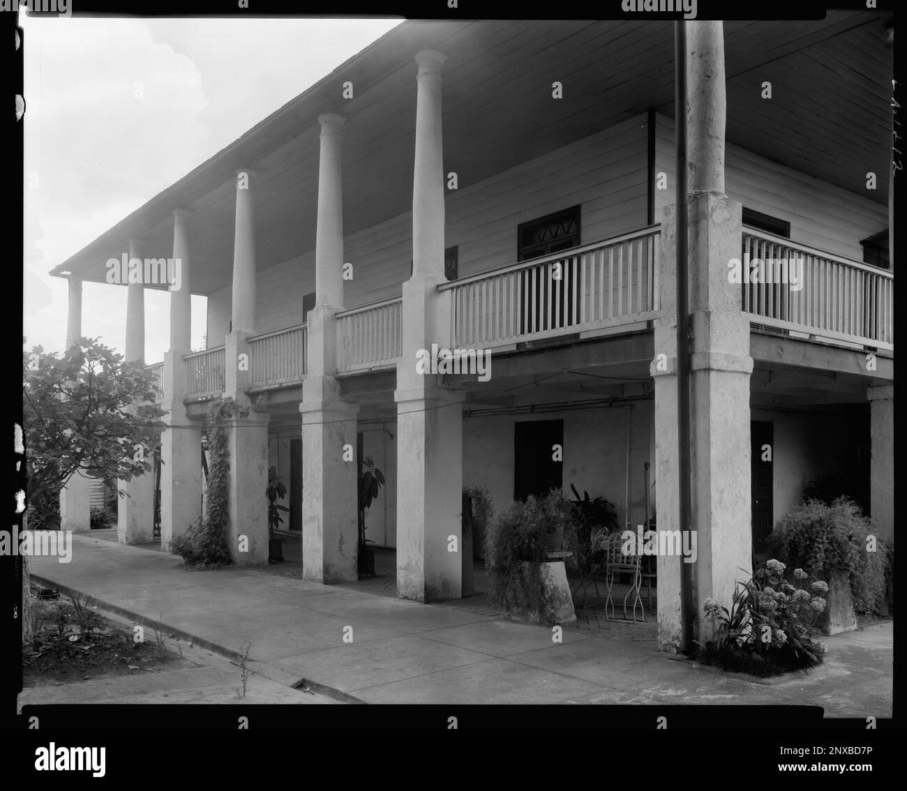 Chateau des Fleurs, New Orleans, Orleans Parish, Louisiana. Carnegie ...