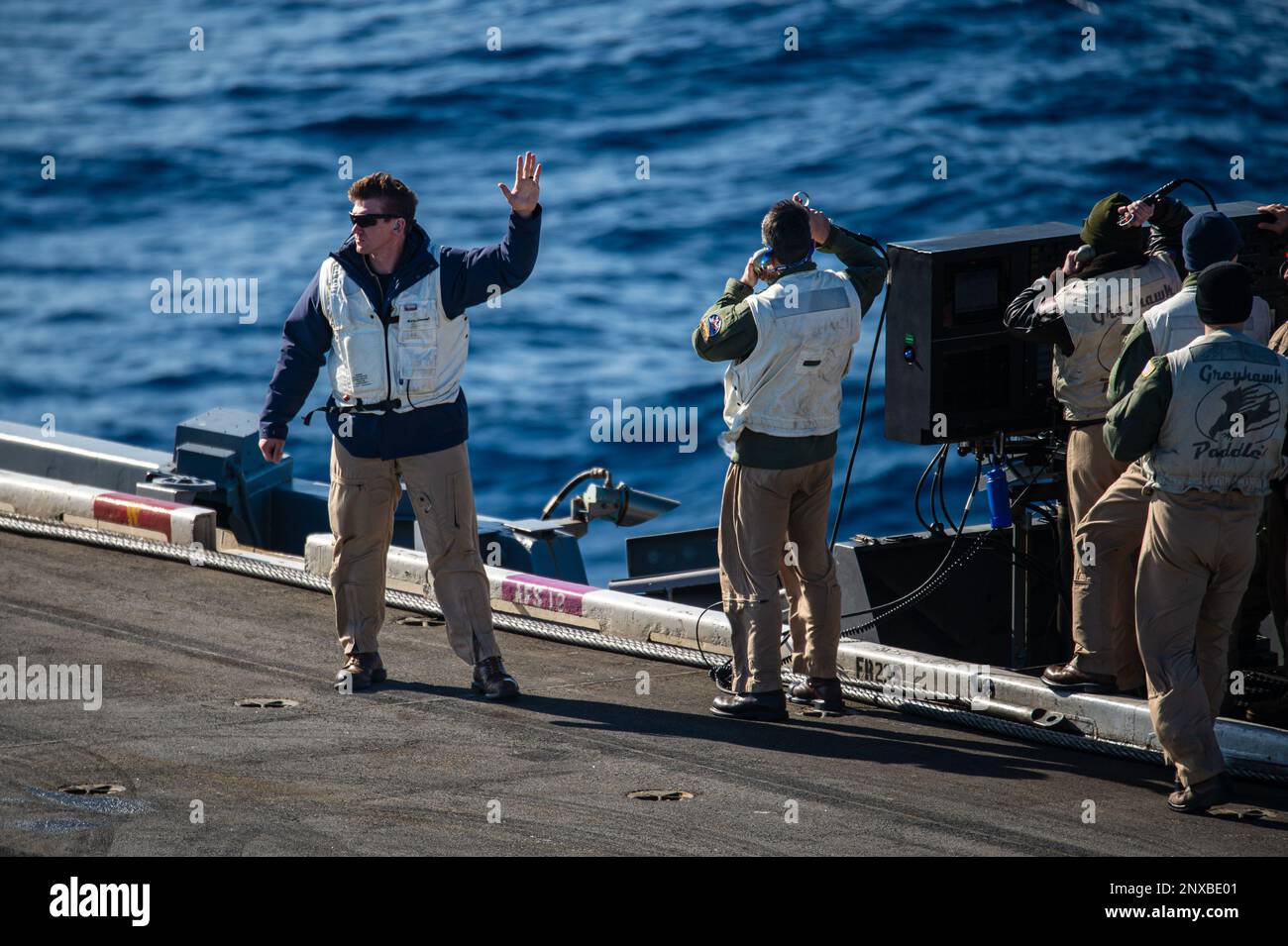230128-N-OB471-2011 ATLANTIC OCEAN (Jan. 28, 2023) Landing signals ...