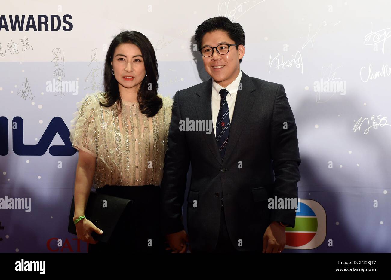 Chinese Olympic diving champion Guo Jingjing, left, and her husband ...