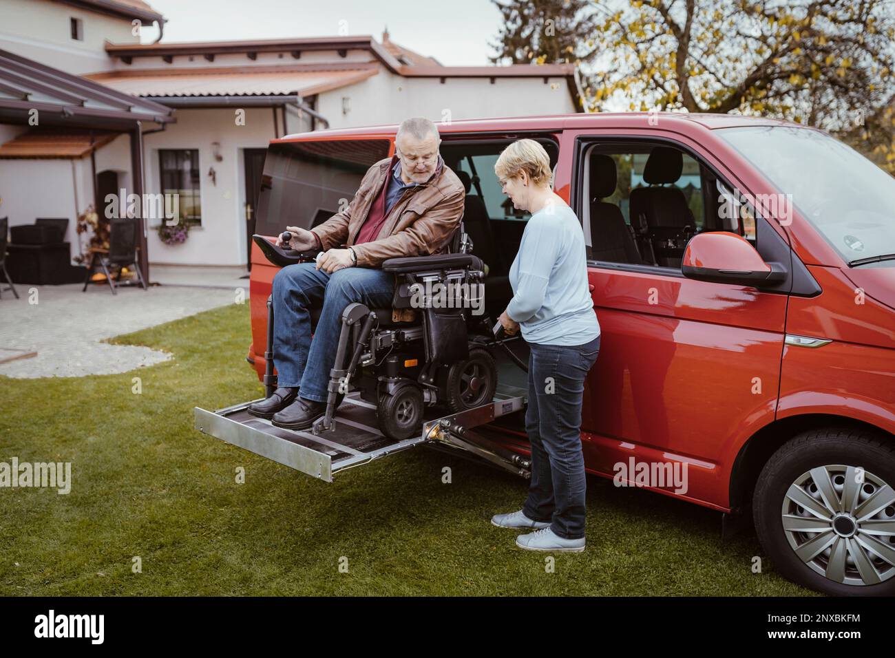 Disembar hi-res stock photography and images - Alamy