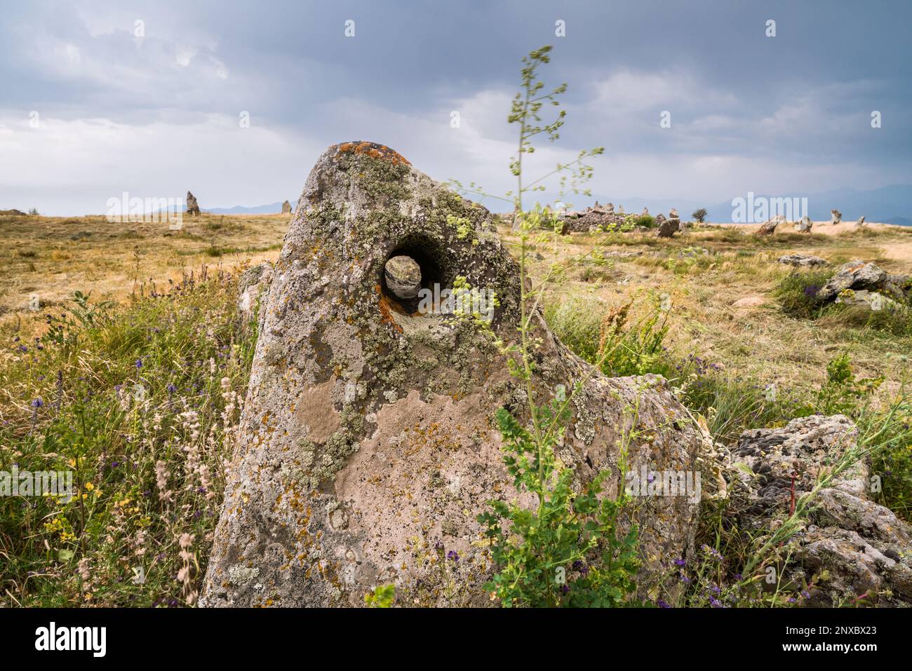 Prehistoric megalithic structure hi-res stock photography and images ...