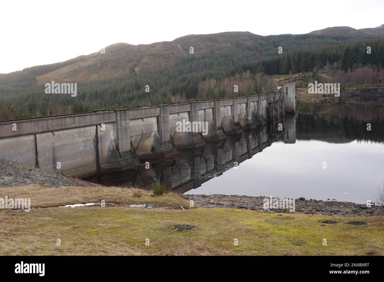 Errochty Dam, a diamond headed buttress dam and Loch Errochty ...