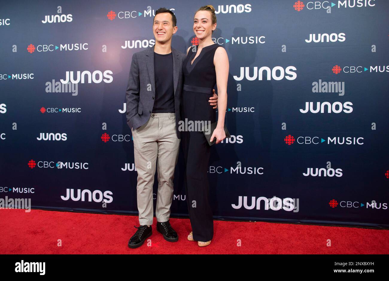 Patrick Chan and Elizabeth Putman arrive on the red carpet at the Juno ...