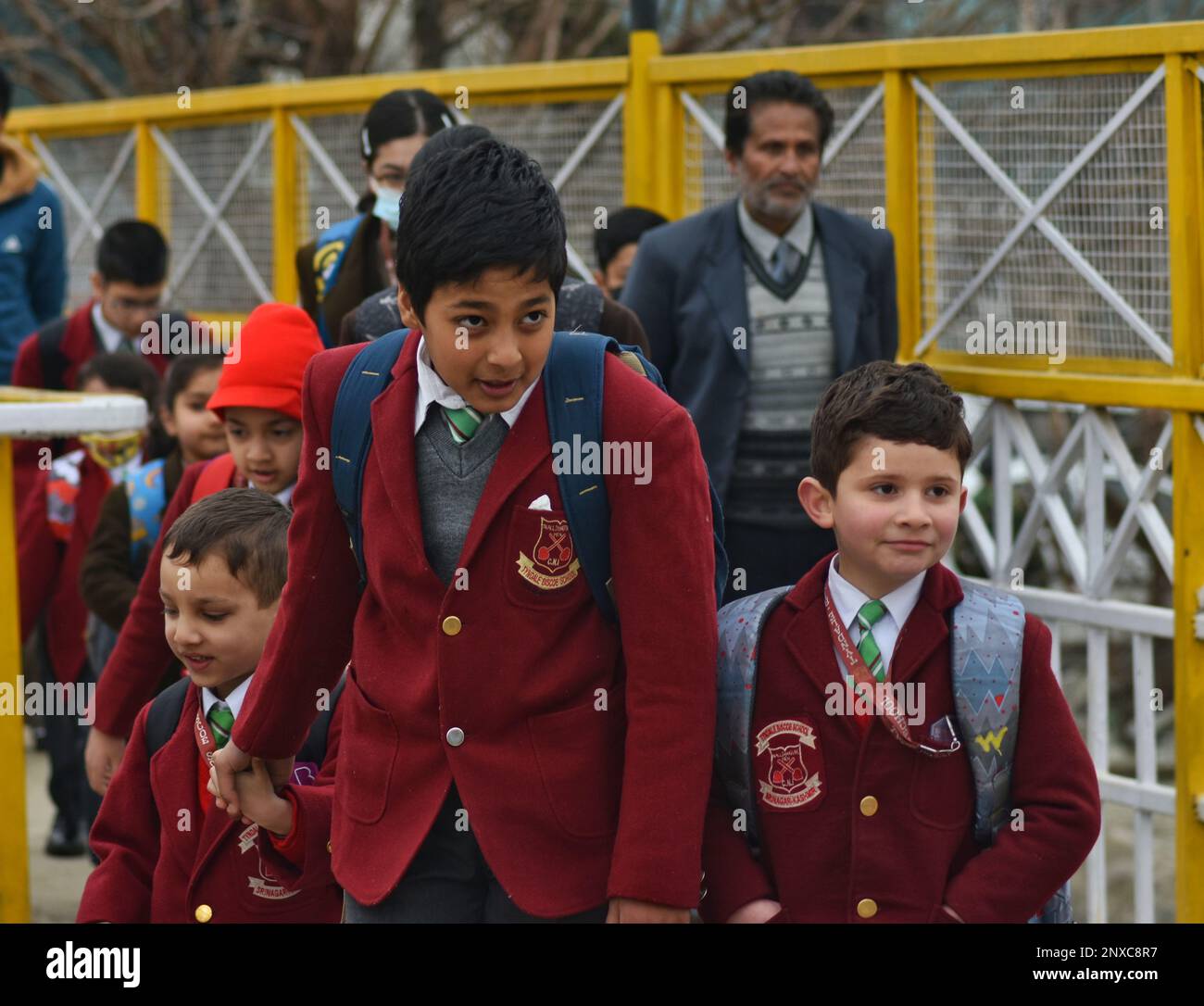 Srinagar, India. 01st Mar, 2023. School children arrive on the first ...