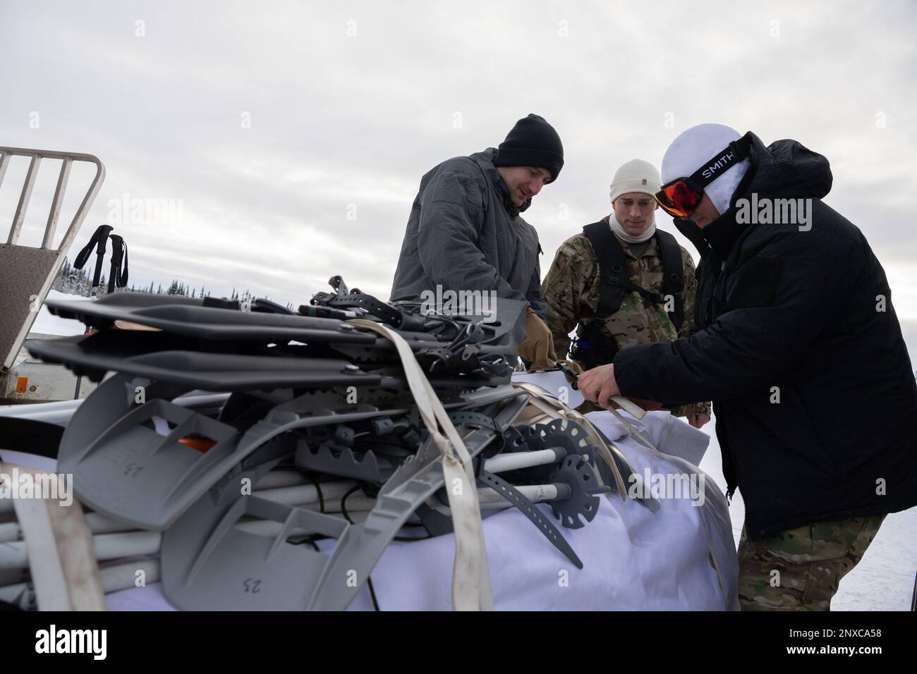 U.S. Air Force tactical air control party specialists assigned to ...